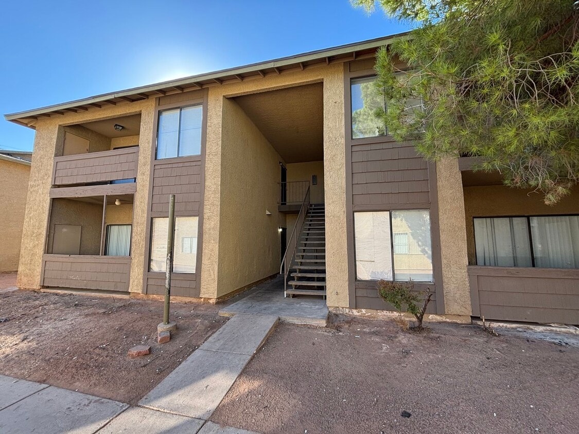 2883 Wheelwright Dr Unit 1, Las Vegas, NV 89121 - Room for Rent in Las ...