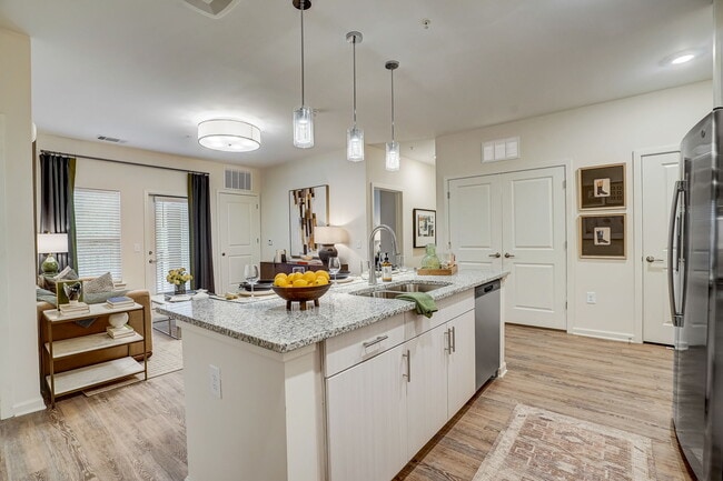 The Duke Metrocenter - Apartments in Nashville, TN | Apartments.com
