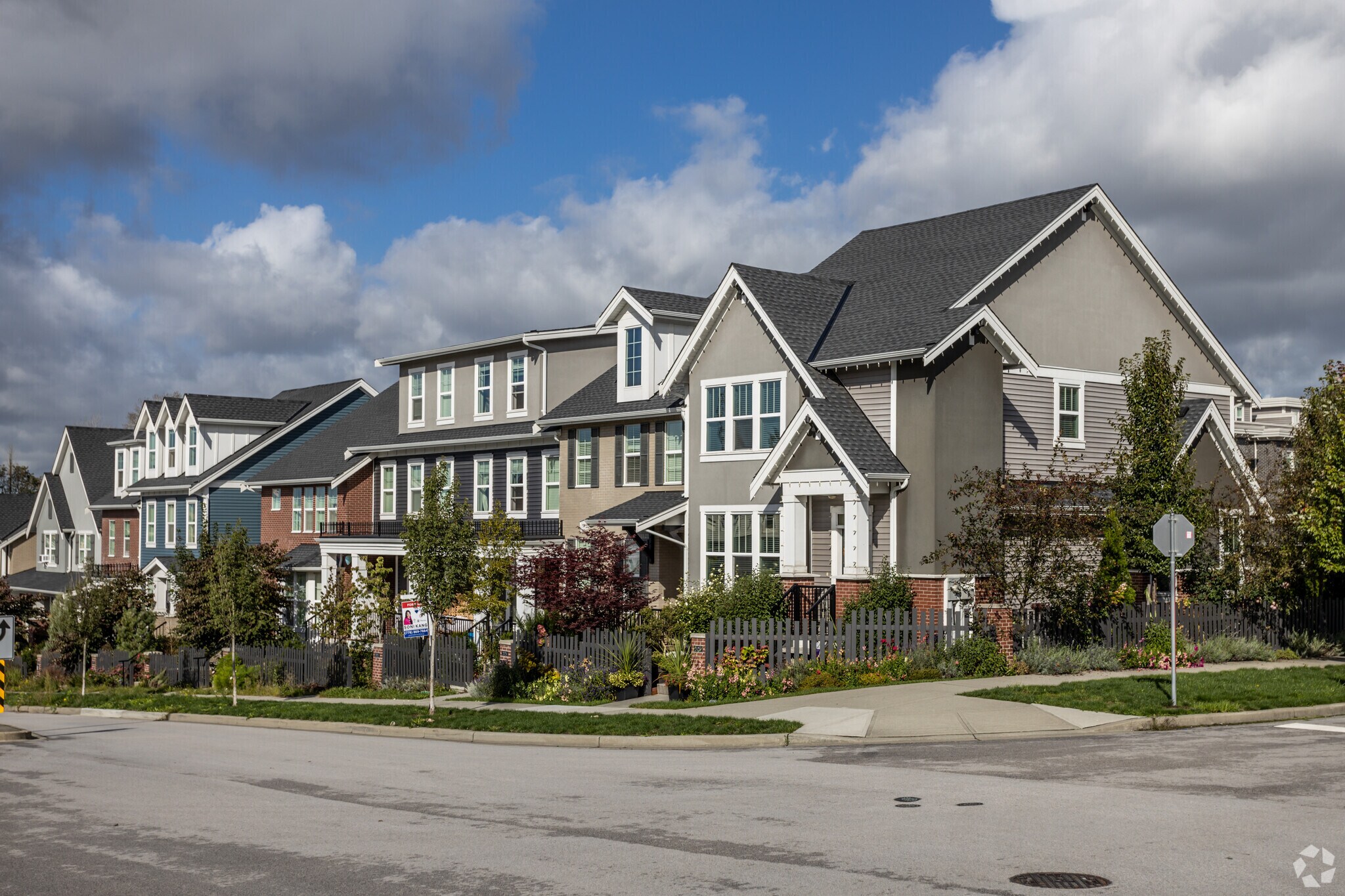 Latimer Heights Apartments - 8258 202 St Langley, BC | Apartments.com