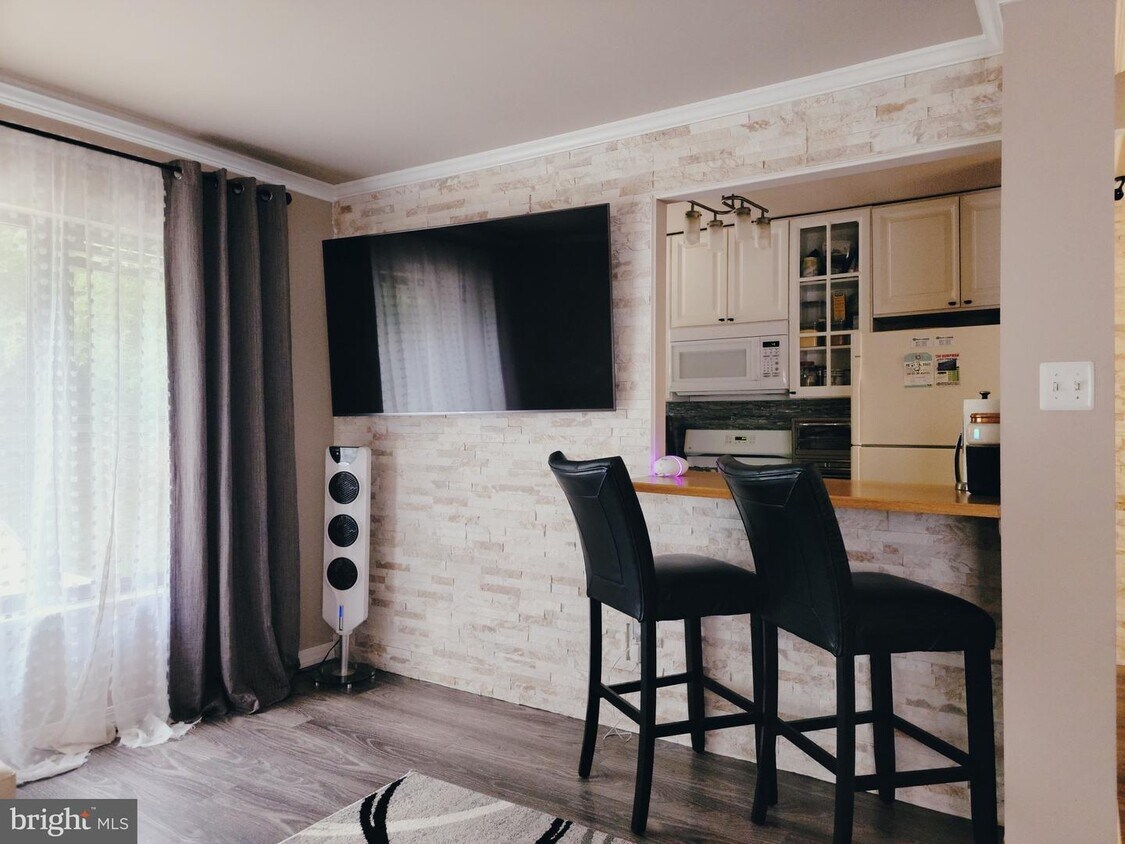 9364 Neil Rd, Philadelphia, PA 19115 - Townhome Rentals in Philadelphia ...