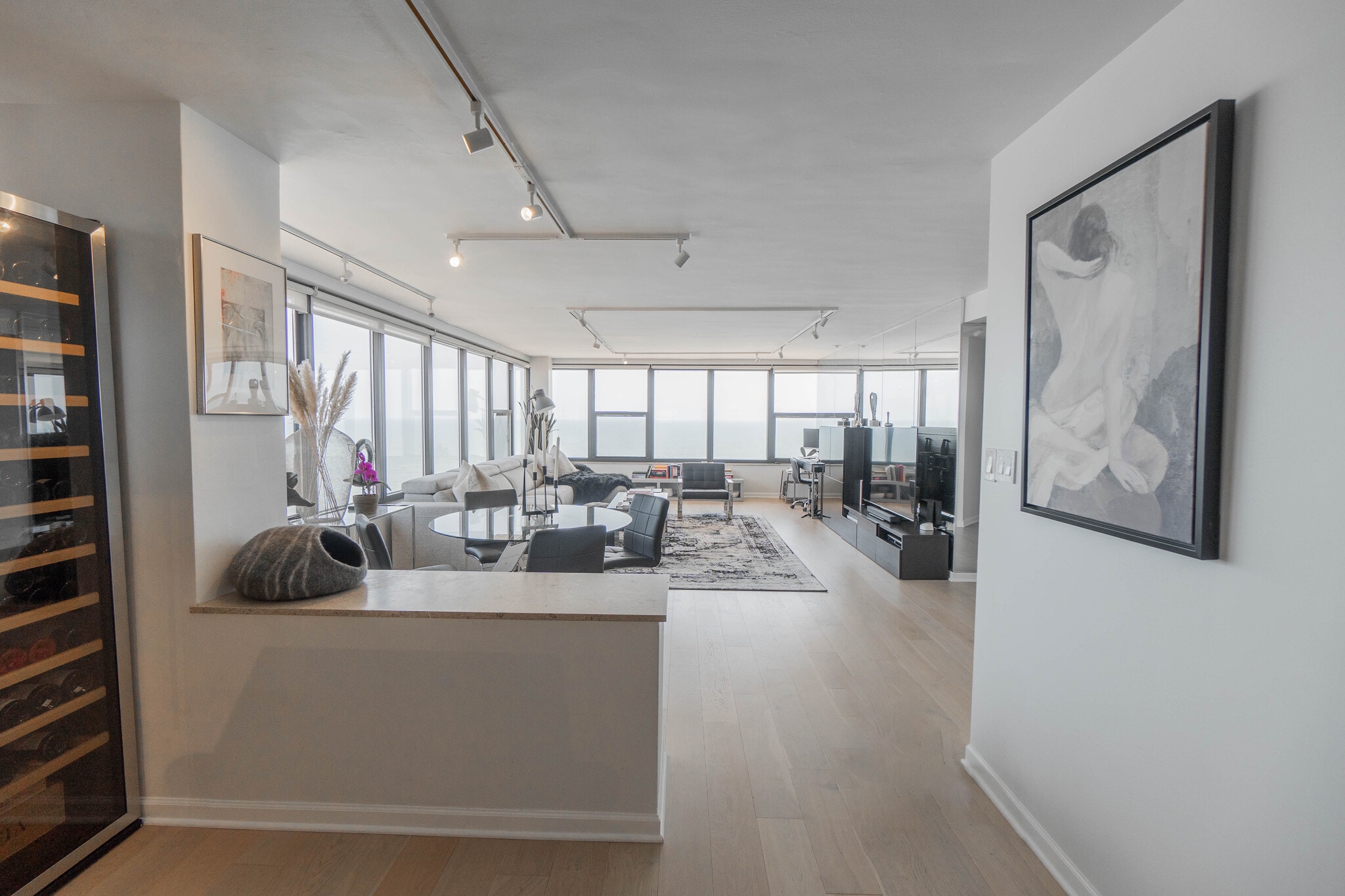 5801 N Sheridan Rd Unit #16C, Chicago, IL 60660 - Condo for Rent in ...
