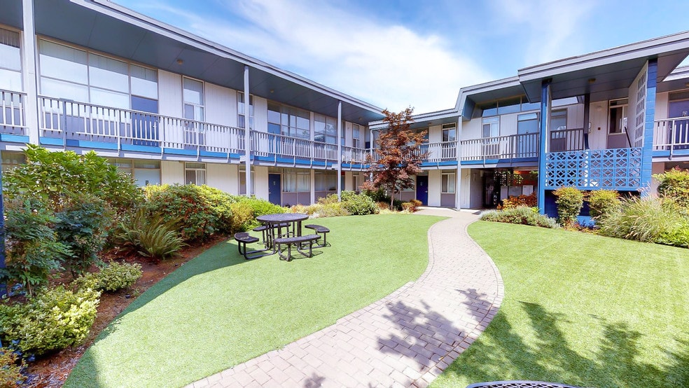 3 Bedroom Apartments for Rent in Crow OR | Apartments.com