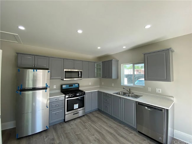 558 N Alexander St, San Fernando, CA 91340 | Apartments.com