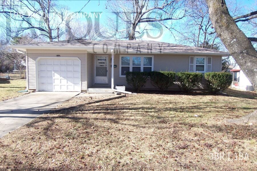 1263 S Cedarbrook Ave, Springfield, MO 65804 - House Rental in ...