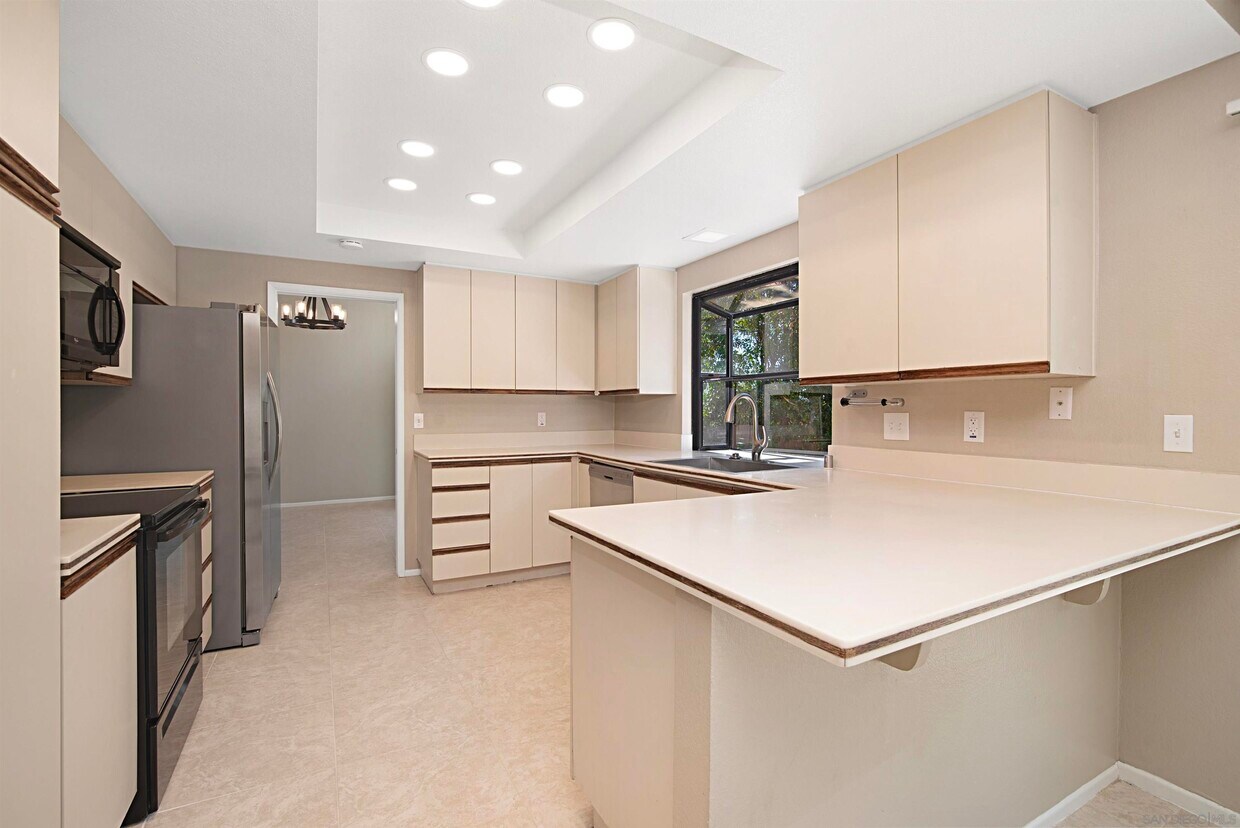 16028 Sun Summit Point, San Diego, CA 92127 - House Rental in San Diego ...