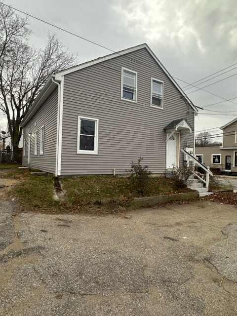 120 Main St, Windham, CT 06226 | Apartments.com