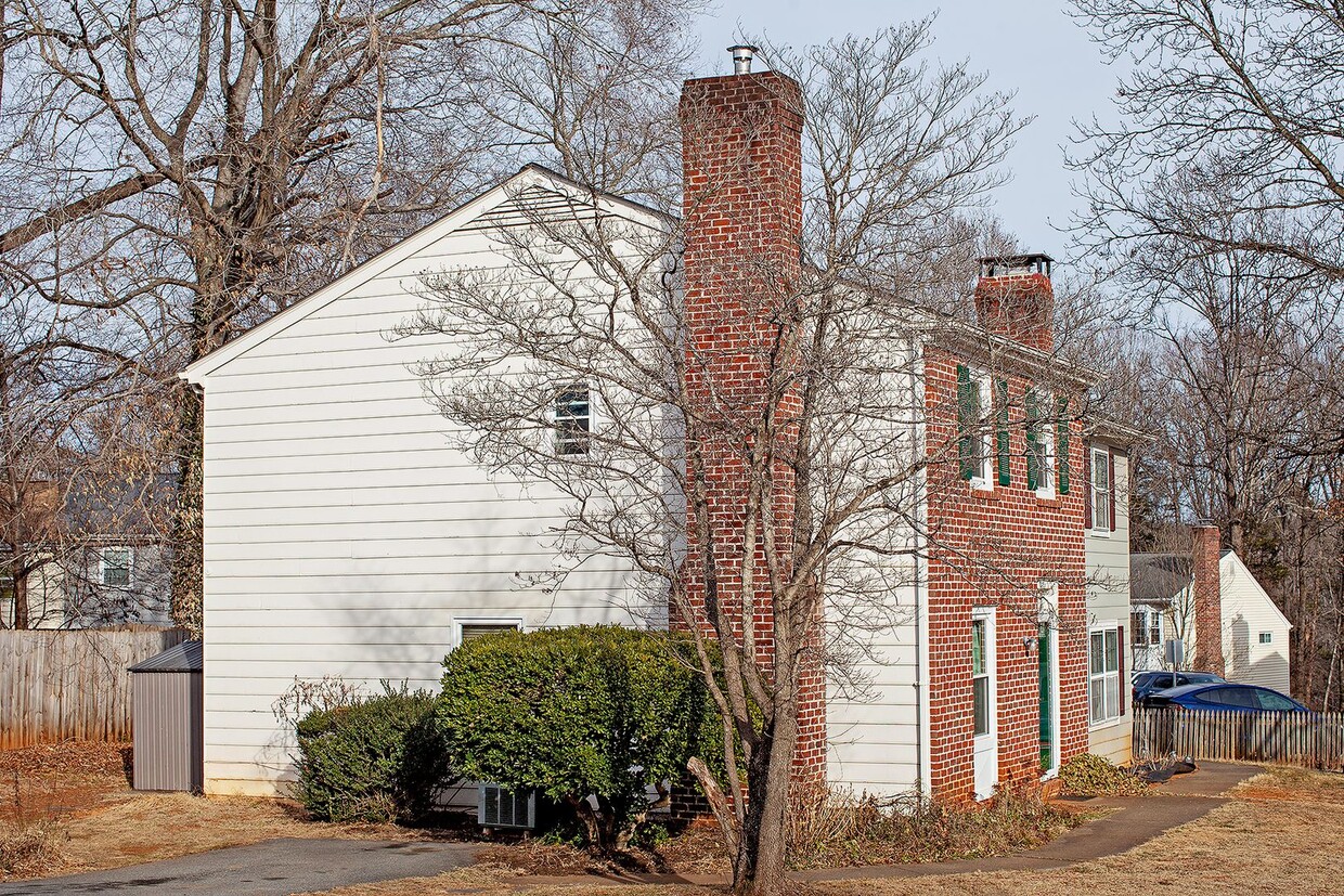 2455 Whitney Ct, Charlottesville, VA 22911 - Townhome Rentals in ...