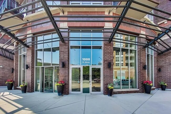 1000 W Adams St Unit 319, Chicago, IL 60607 - Condo for Rent in Chicago ...