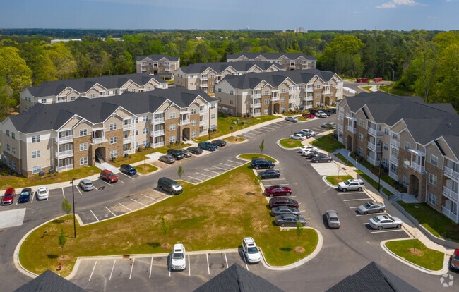 Sunnybrook Pointe - Apartments in Raleigh, NC | Apartments.com