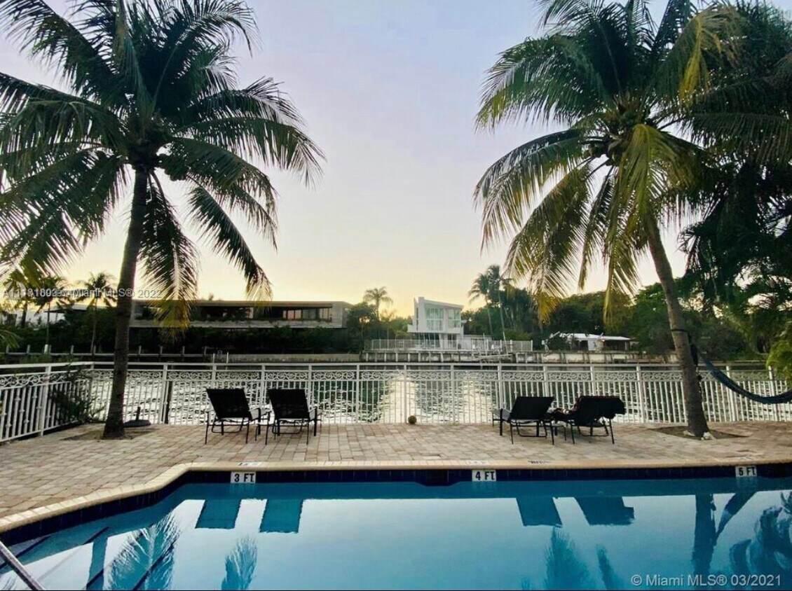 4812 Pine Tree Dr Unit 104, Miami Beach, FL 33140 - Condo for Rent in ...