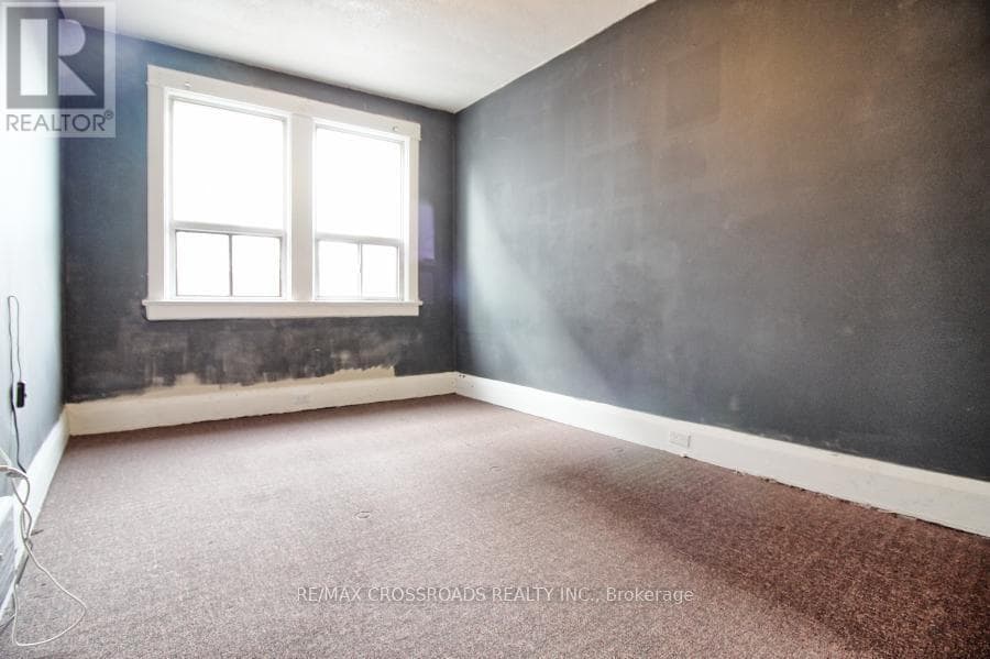 2001 Yonge St, Toronto, ON M4S 1Z8 - House for Rent in Toronto, ON ...