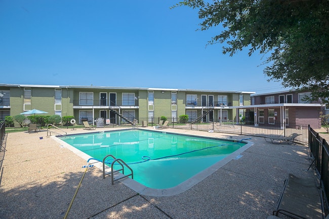 Veranda Village Apartments - Pasadena, TX | Apartments.com