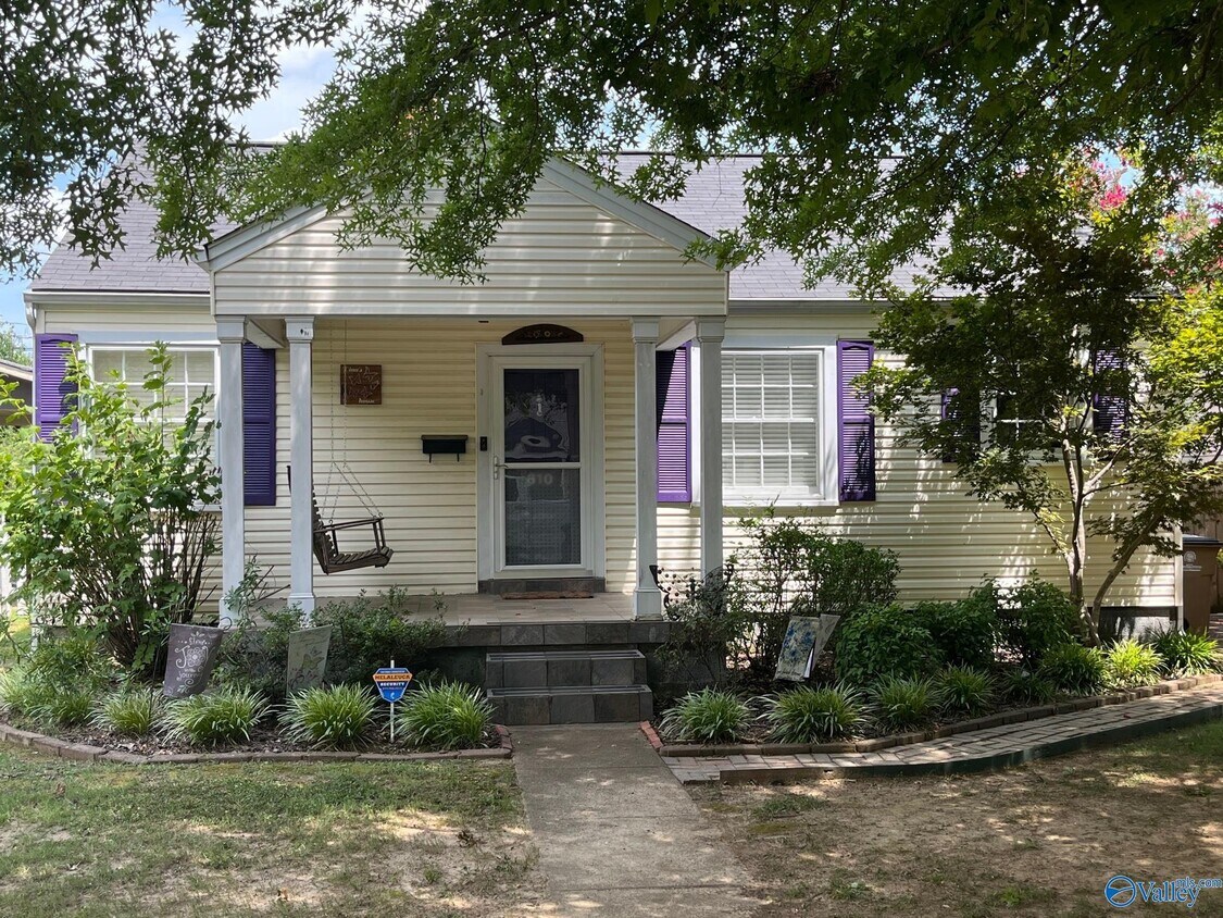 810 9th Ave SE, Decatur, AL 35601 - House Rental in Decatur, AL ...