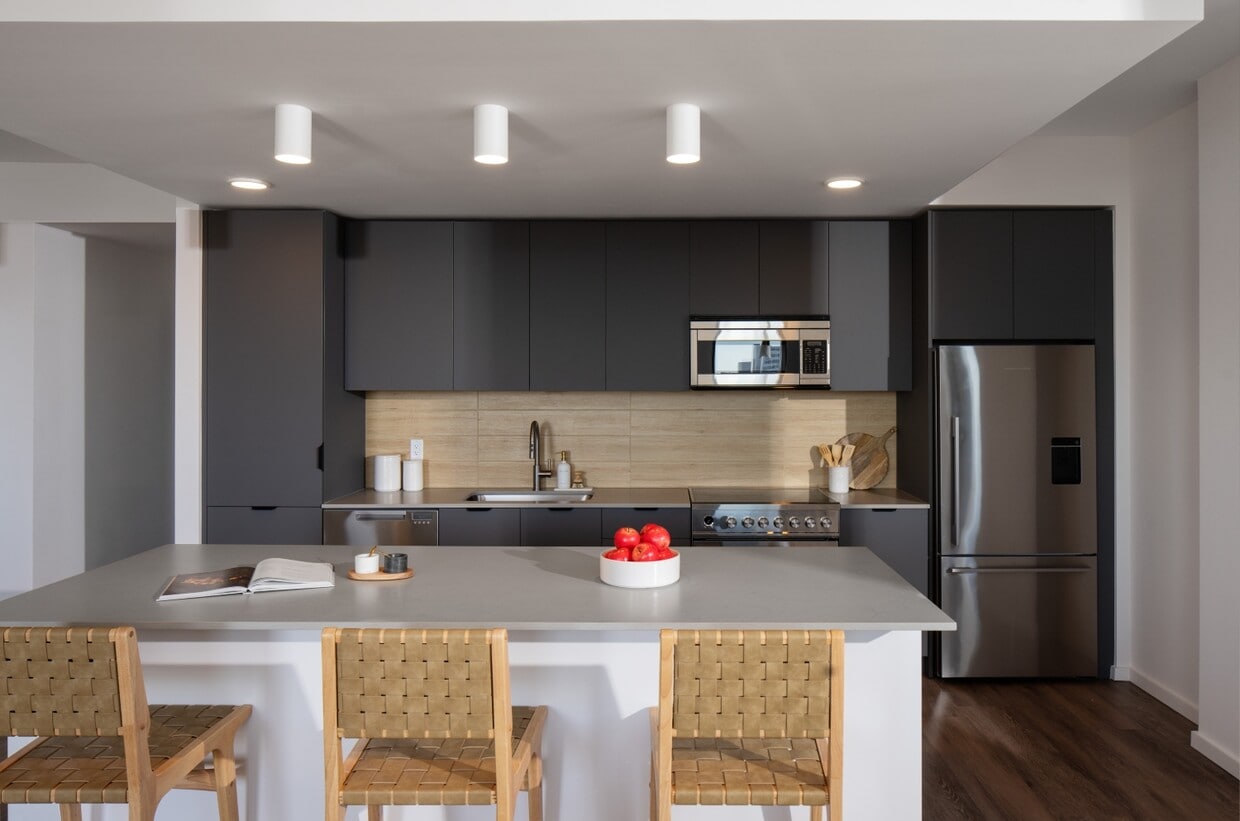 VIV - 1000 1st Ave N Saint Petersburg, FL 33705 | Apartments.com