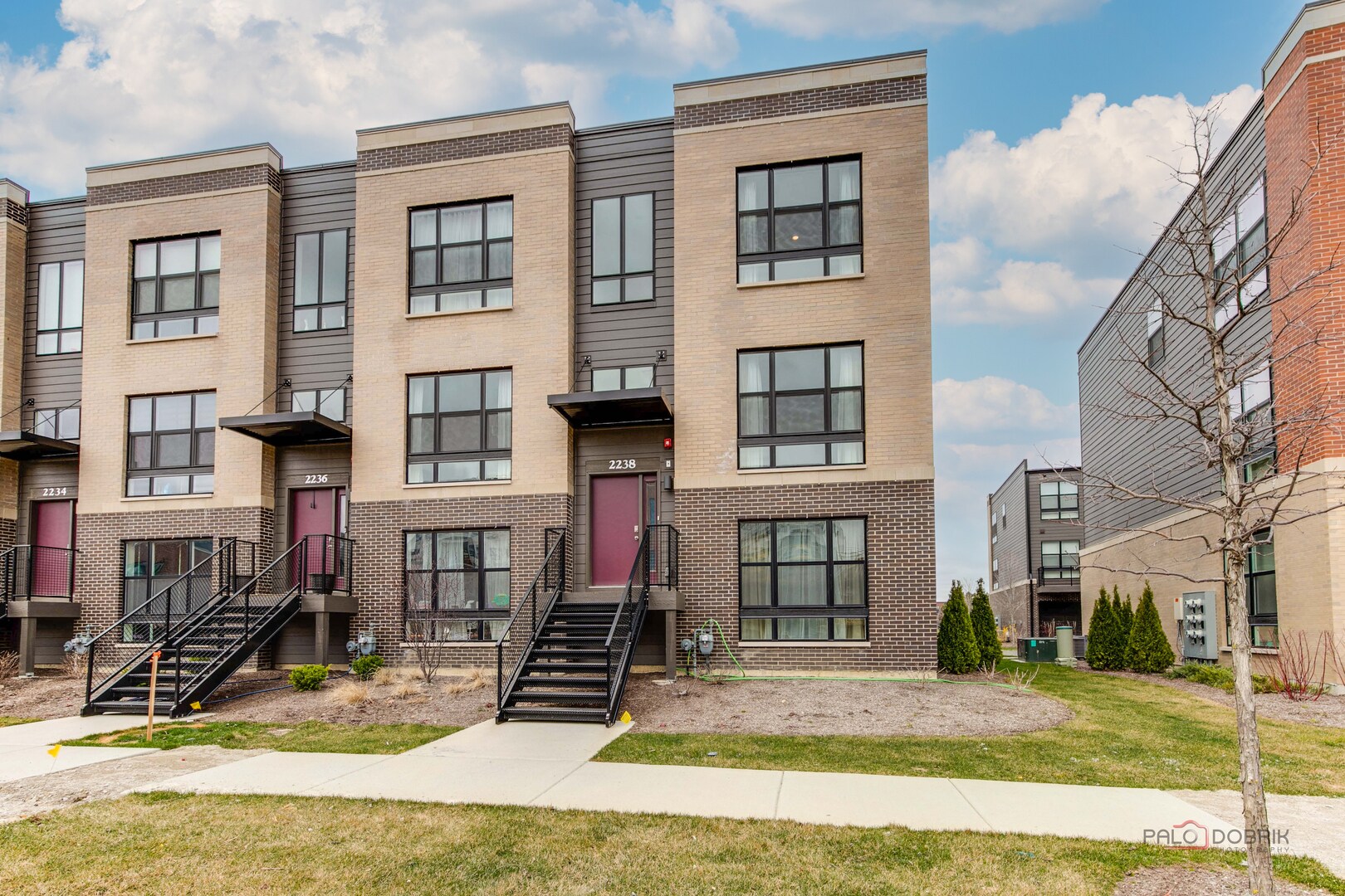 2238 Venture Dr, Schaumburg, IL 60173 - Townhome Rentals in Schaumburg ...