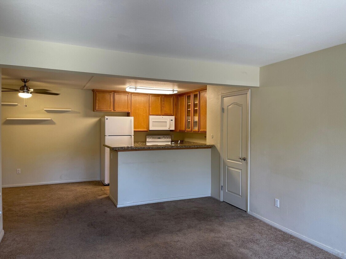 7727 Margerum Ave Unit 165, San Diego, CA 92120 - Condo for Rent in San ...
