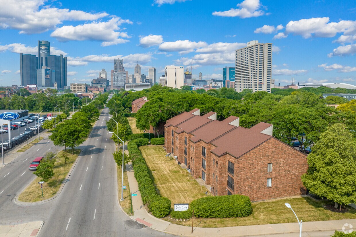 Palms East - Apartments in Detroit, MI | Apartments.com