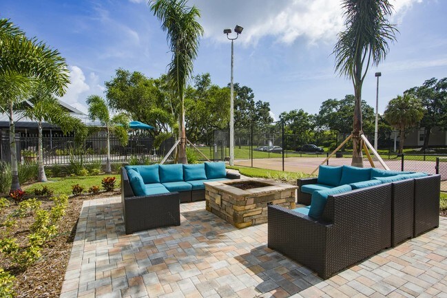 Inlet Bay at Gateway Apartments - Saint Petersburg, FL | Apartments.com