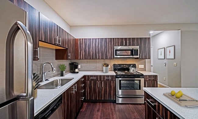 Reserve at Southpointe Apartment Homes - Apartments in Canonsburg, PA ...