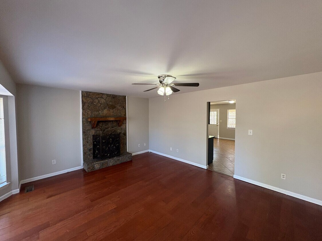 136 Batson Rd, Odenville, AL 35120 - House Rental in Odenville, AL ...