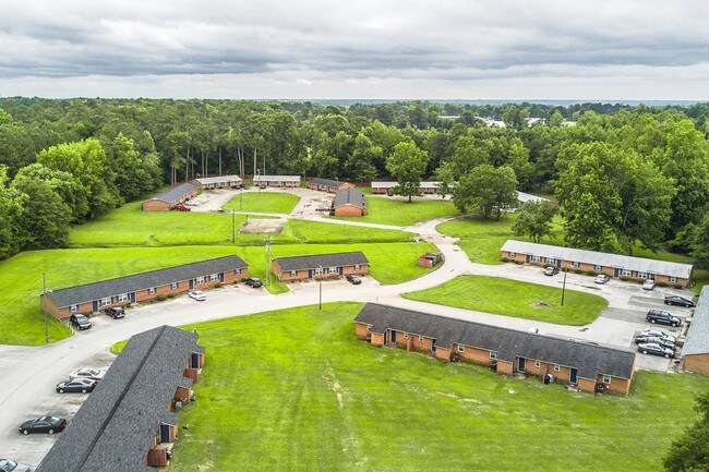 Falling Creek Villas Apartments - Kinston, NC | Apartments.com