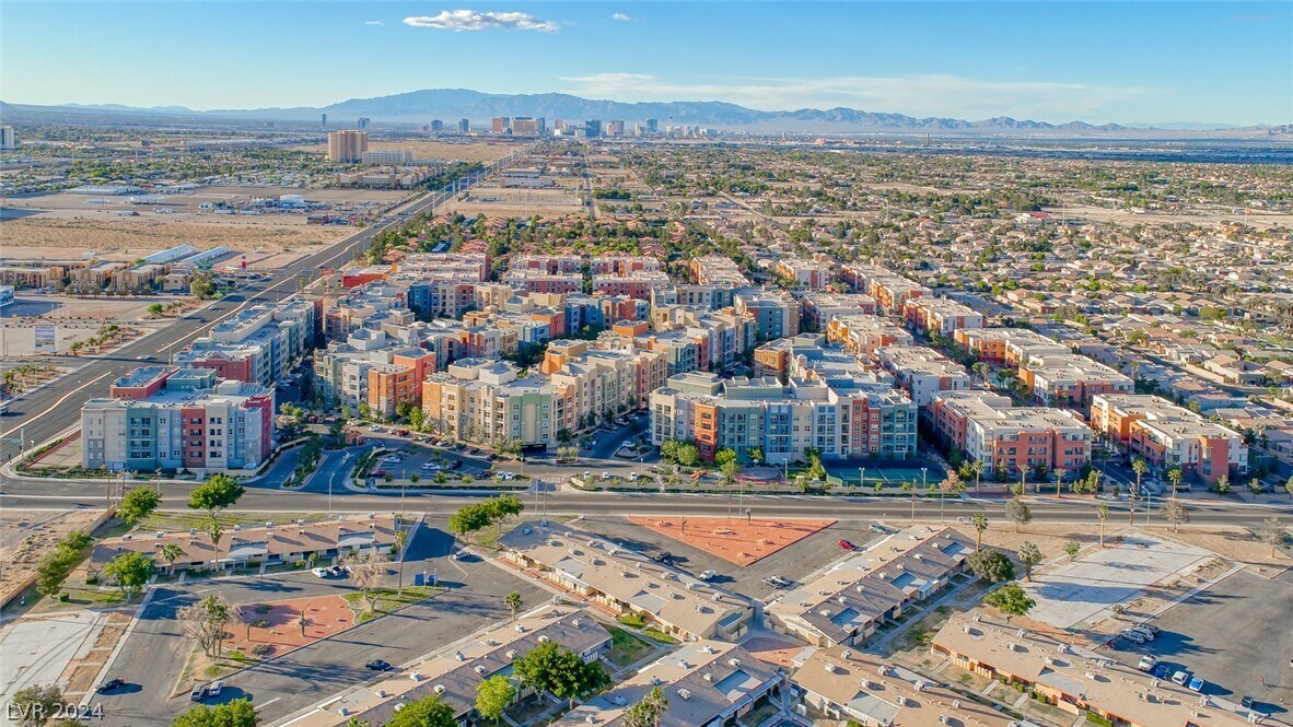 2200 E Serene Ave Las Vegas Nv 89123null