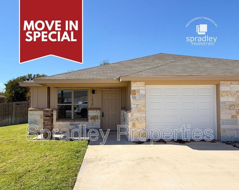 1635 Sabine, Little River-Academy, TX 76554 - Townhome Rentals in ...