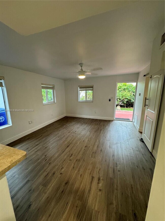 235 SW 64th Ave Unit B, Miami, FL 33144 - Room for Rent in Miami, FL | Apartments.com