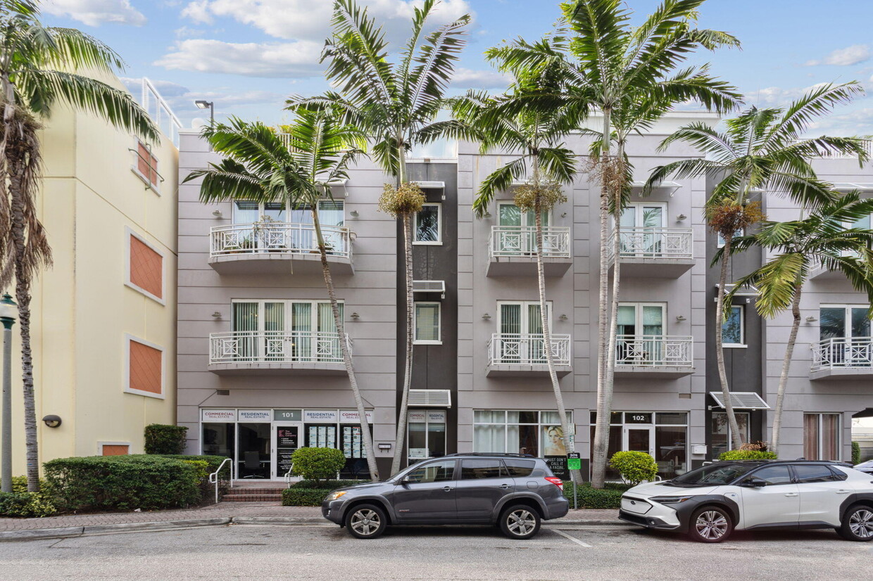 12 SE 1st Ave Unit 202, Delray Beach, FL 33444 - Condo for Rent in ...