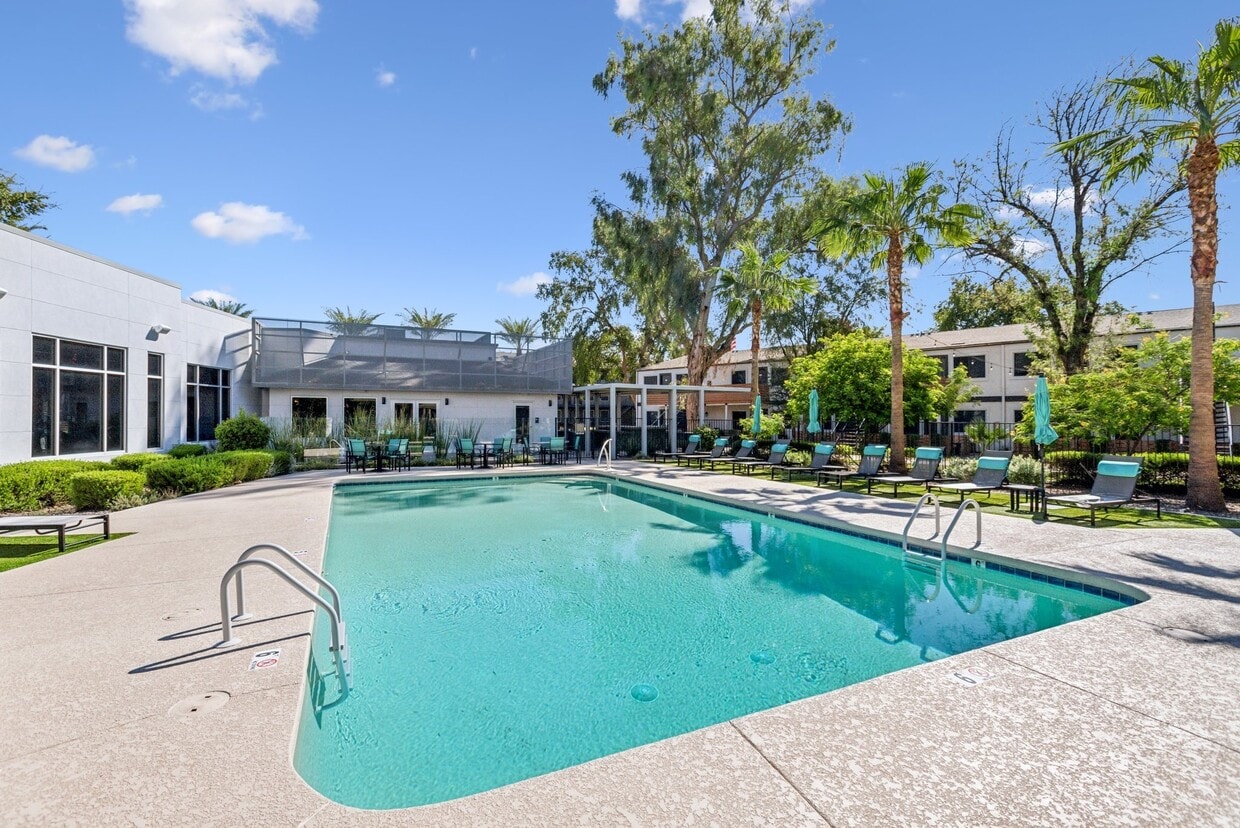 Collins off Colter* - 5128 N 15th St Phoenix, AZ 85014 | Apartments.com
