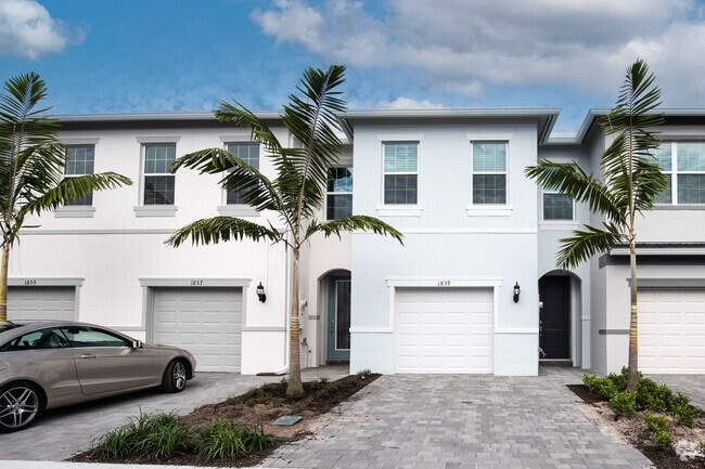 Cedar Pointe Villages Apartments for Rent - Stuart, FL - 22 Rentals ...