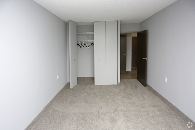 Rivergate Apartments - Minneapolis, MN | Apartments.com