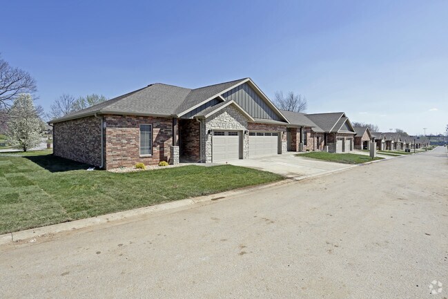 Emerald Villas Apartments - Springfield, MO | Apartments.com