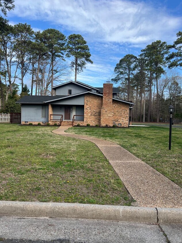 8 Butler Pl, Newport News, VA 23606 - House Rental in Newport News, VA ...