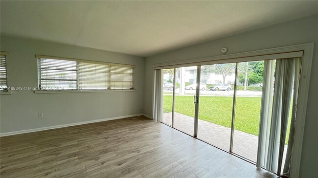7304 SW 82nd St Unit A105, Miami, FL 33143 - Room for Rent in Miami, FL | Apartments.com