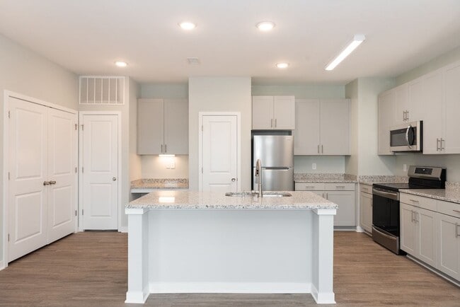 The Manor on County Line - Apartments in Madison, AL | Apartments.com