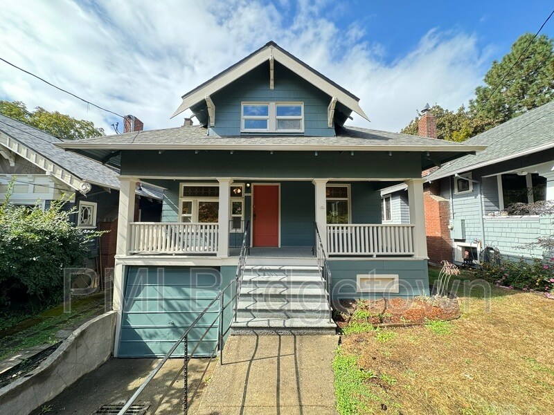 1231 SE 52nd Ave, Portland, OR 97215 - House Rental in Portland, OR ...