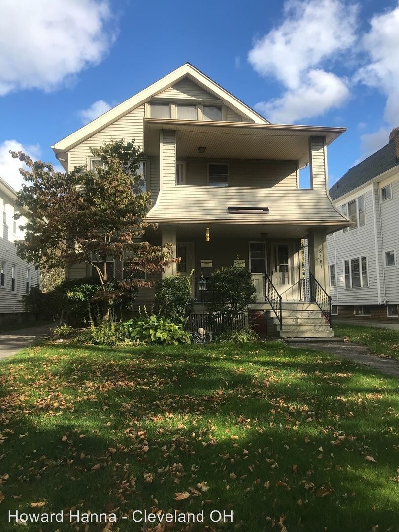 2161 Atkins Ave, Lakewood, OH 44107 - Room for Rent in Lakewood, OH ...