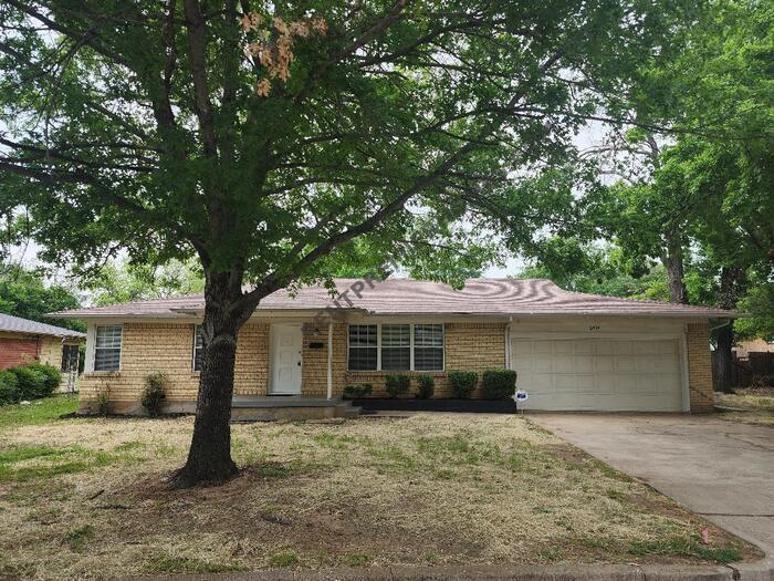 6404 Martha Ln, Fort Worth, TX 76112 - House Rental in Fort Worth, TX ...