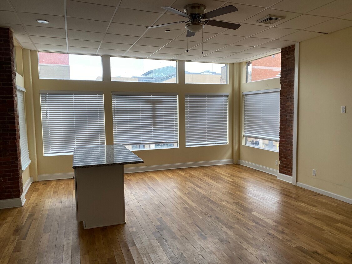 414 Biden St Unit 3, Scranton, PA 18503 - 414 Biden St Scranton, PA 18503 | Apartments.com