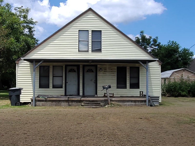 6933 Terrell St, Groves, TX 77619 | Apartments.com