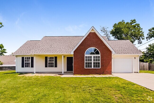 Stones River Apartments for Rent with a Yard - La Vergne, TN - Updated ...