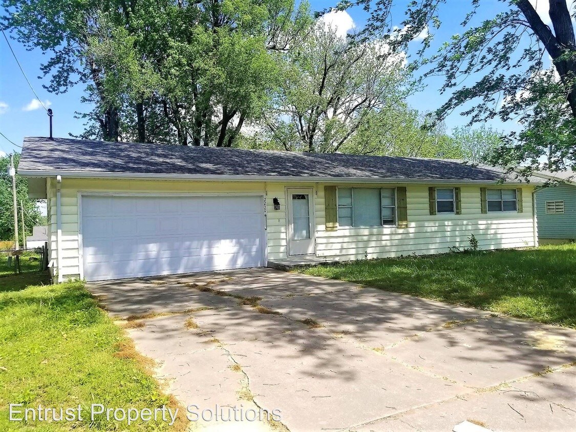 2230 N Cottage Ave, Springfield, MO 65803 - House Rental in Springfield ...