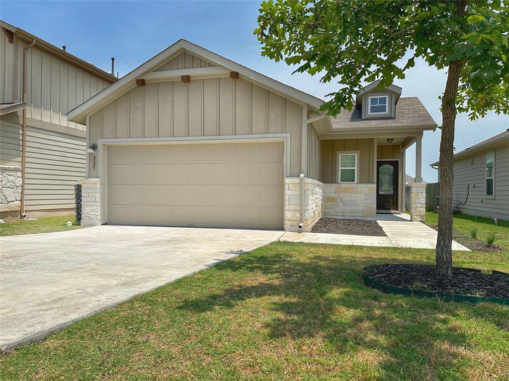 225 Boxwood Dr, Mustang Ridge, TX 78610 - House Rental in Mustang Ridge ...