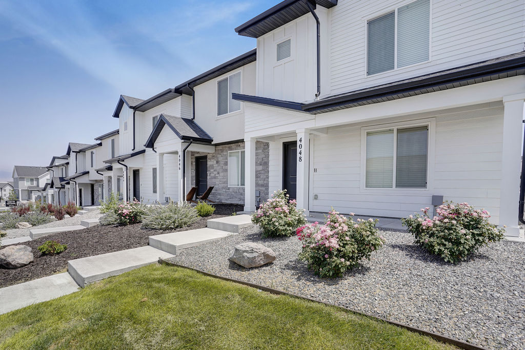 Little Valley Townhomes Houses for Rent - Magna, UT | Apartments.com