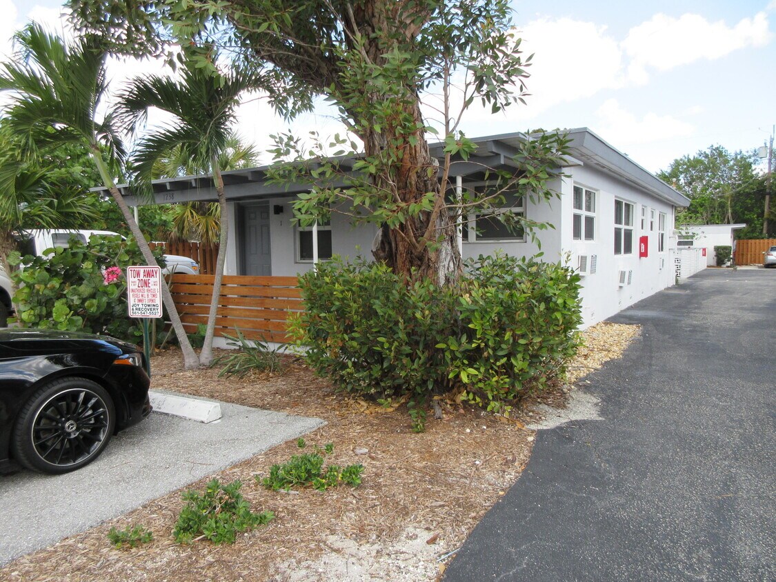 1238 17th Ave N Unit 3, Lake Worth Beach, FL 33460 - Room for Rent in ...