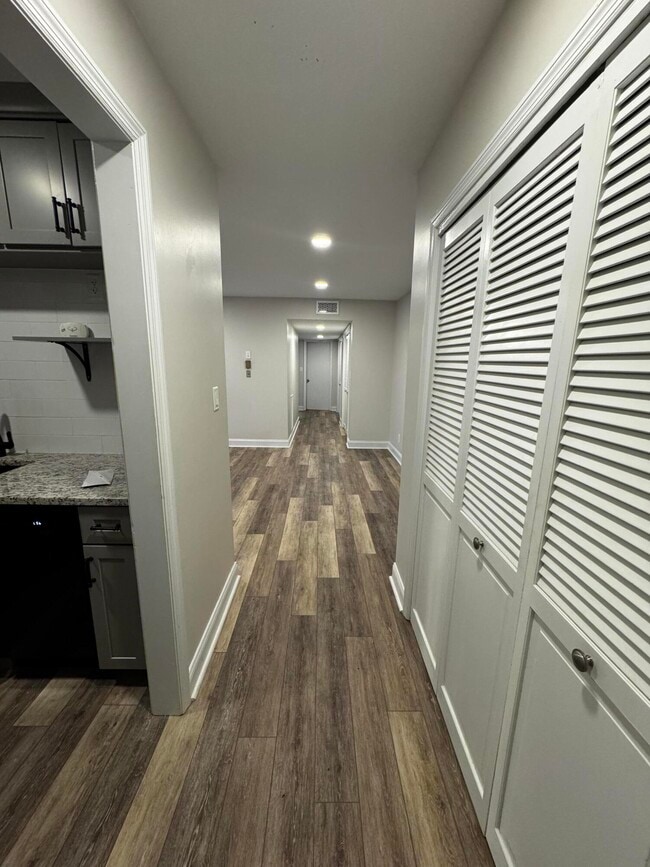 175 Malabu Dr Unit 44, Lexington, KY 40503 - Room for Rent in Lexington ...