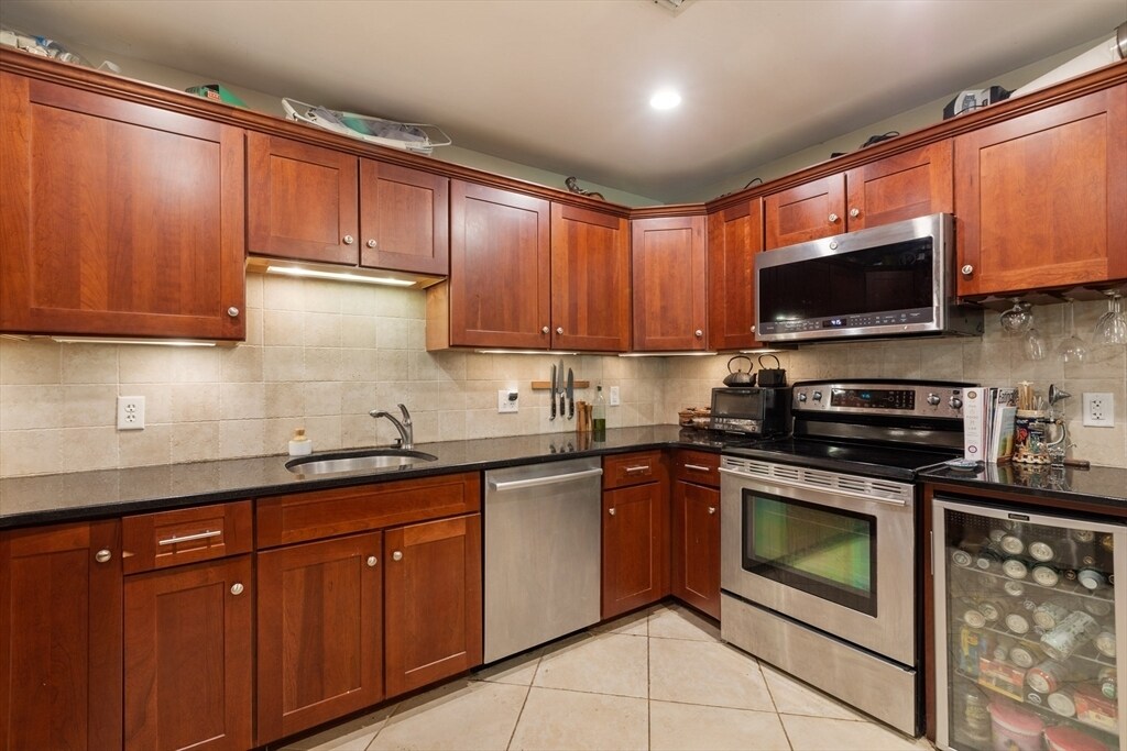 61 Prince St Unit #1B, Boston, MA 02113 - 61 Prince St Boston, MA 02113 ...