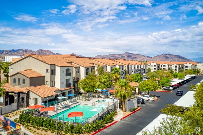 Mission Hills Senior Living Apartments for Rent - Henderson, NV ...