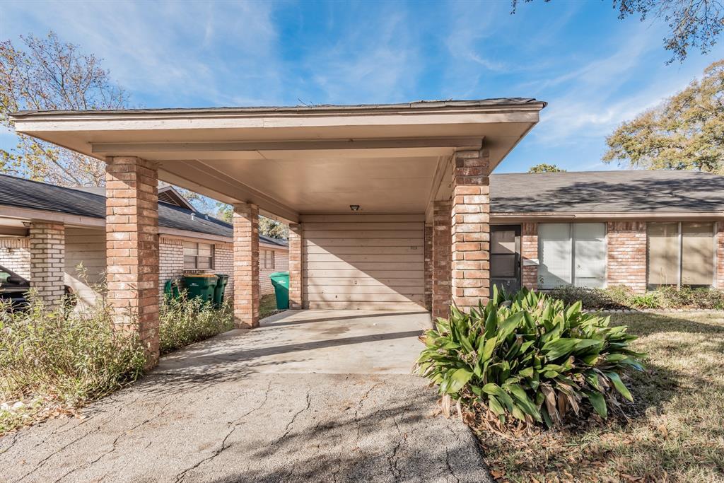 928 Cable St, Conroe, TX 77301 - Room for Rent in Conroe, TX ...